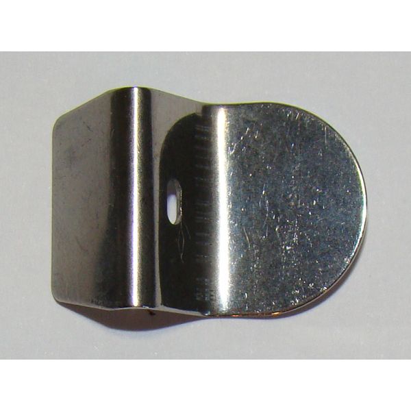 DANNY 1 STYLE MIDDLE SLOT PLUG LIP